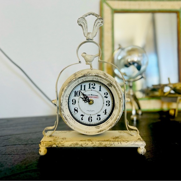 Accents | Zingz Thingz Vintage Glass Tabletop Clock In Cream | Poshmark